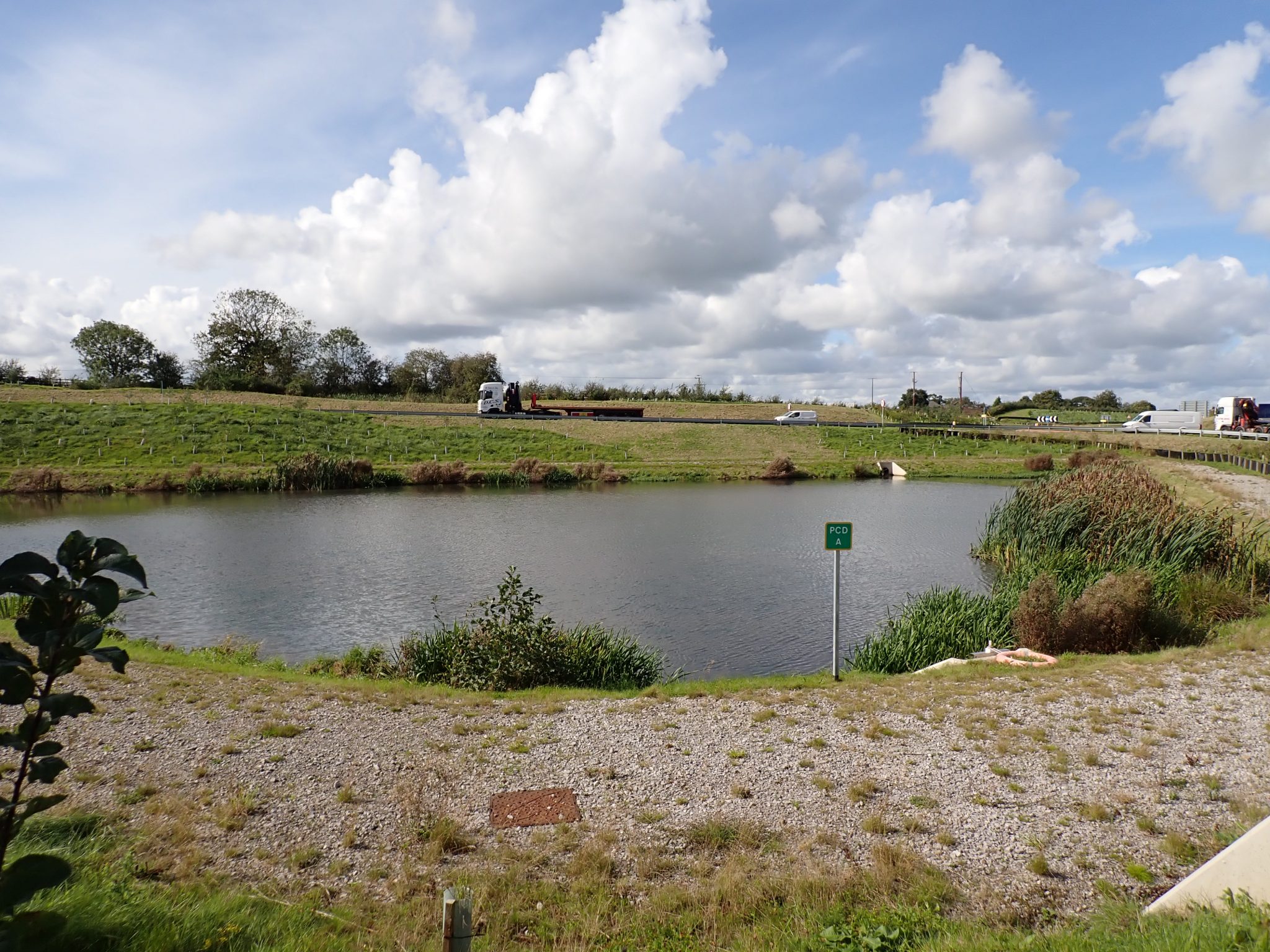 SuDS Management Trains for Water Quality: some practical examples - ADS ...